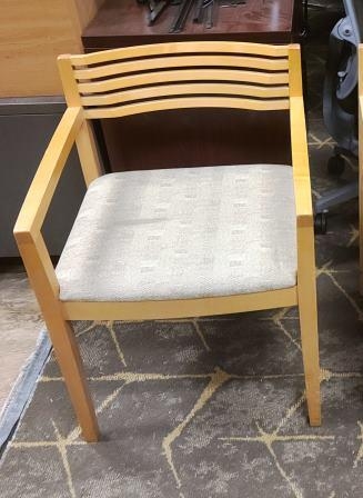 Atlantic Liquidators - Knoll "Ricchio" Studio Chair