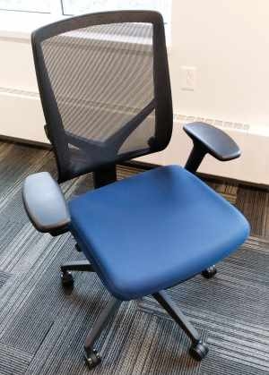 Atlantic Liquidators - Via Seating Corporation - Mesh Back Task Chair