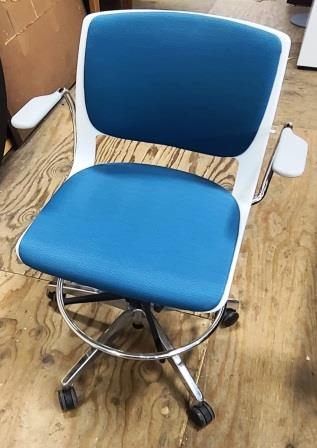 Atlantic Liquidators - Teknion Corporation - Variable Drafting Swivel Stool